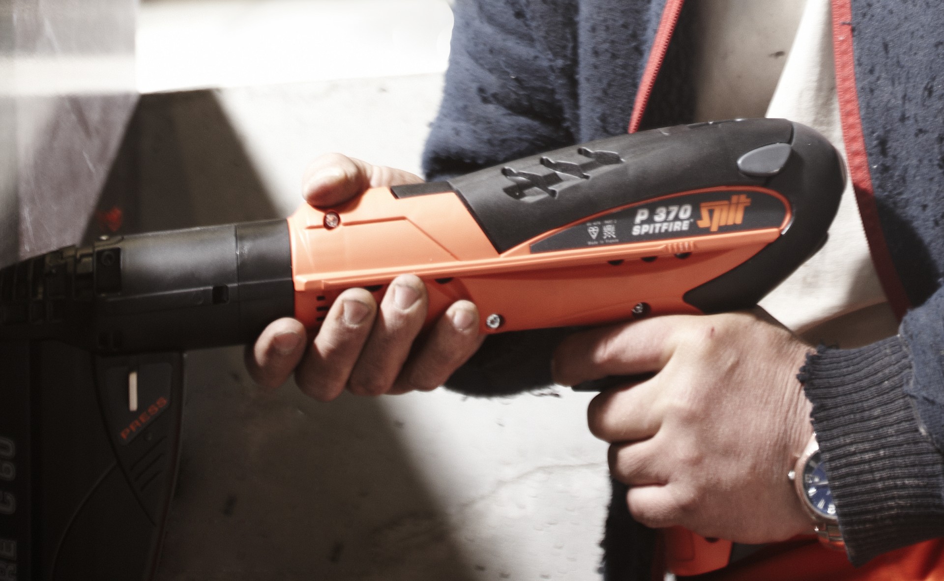 Spit P370 Power Actuated Spitfire Cartridge Tool - 011071 - Fixings Store