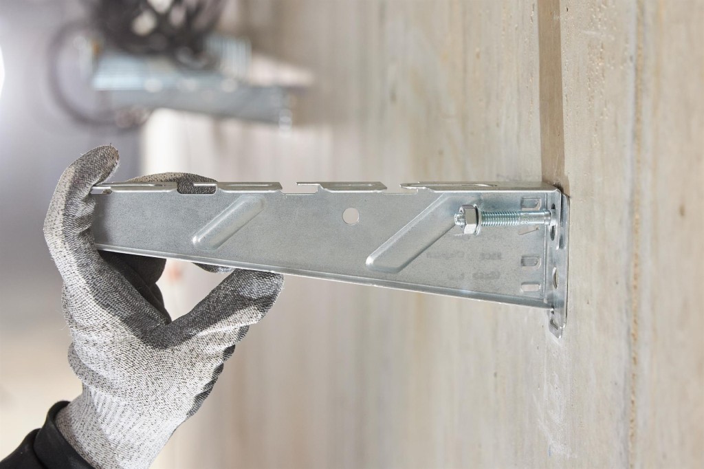 Spit FIX 3 Throughbolt Anchors for Non Cracked Concrete BZP - Fixings Store